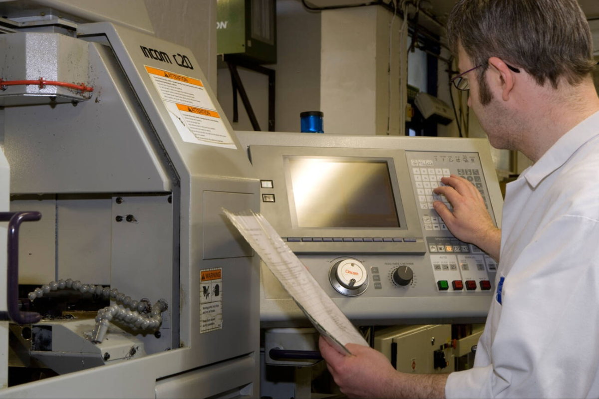 What Is a CNC Lathe Machine and How Is It Used? - Kirmell Ltd